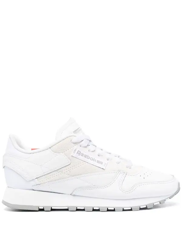 REEBOK Classic Low-top Sneakers - White