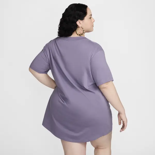 Nike Sportswear Essential Short-sleeve T-shirt Dress