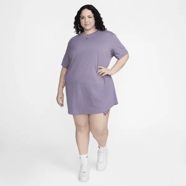Nike Sportswear Essential Short-sleeve T-shirt Dress