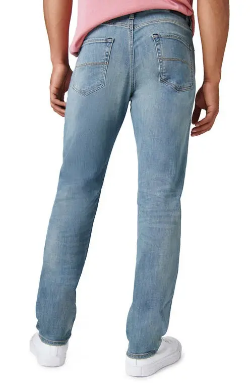 Lucky Brand 410 Athletic Straight Fit Jeans