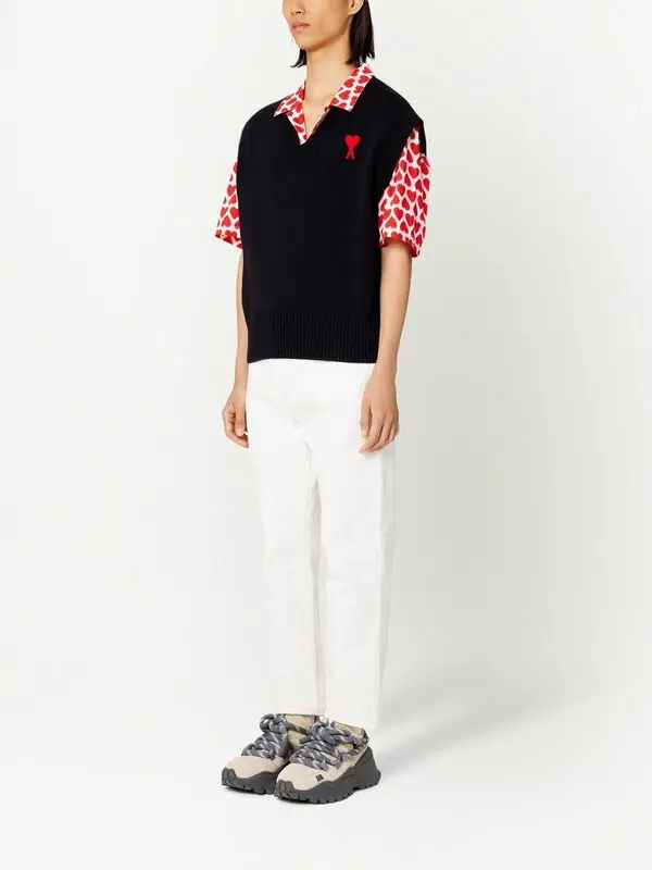 AMI Paris De Coeur V-neck Vest