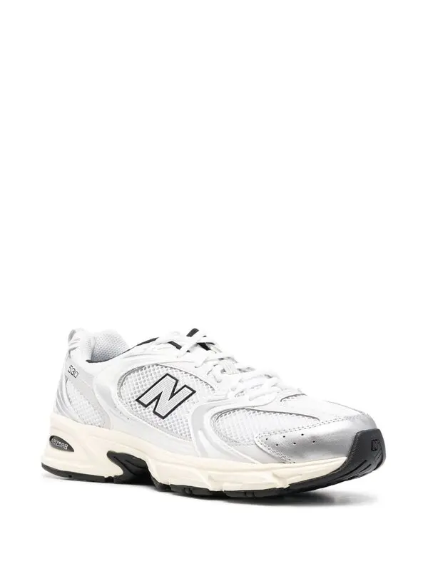 NEW BALANCE 530 Low-top Sneakers