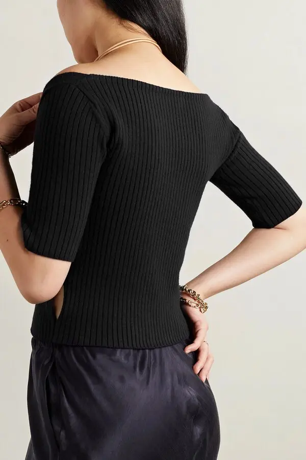 THE ROW Grais Cropped Wool Top