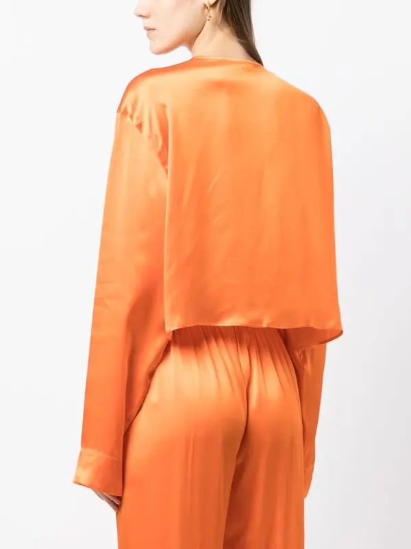 WOERA Collarless Silk Shirt
