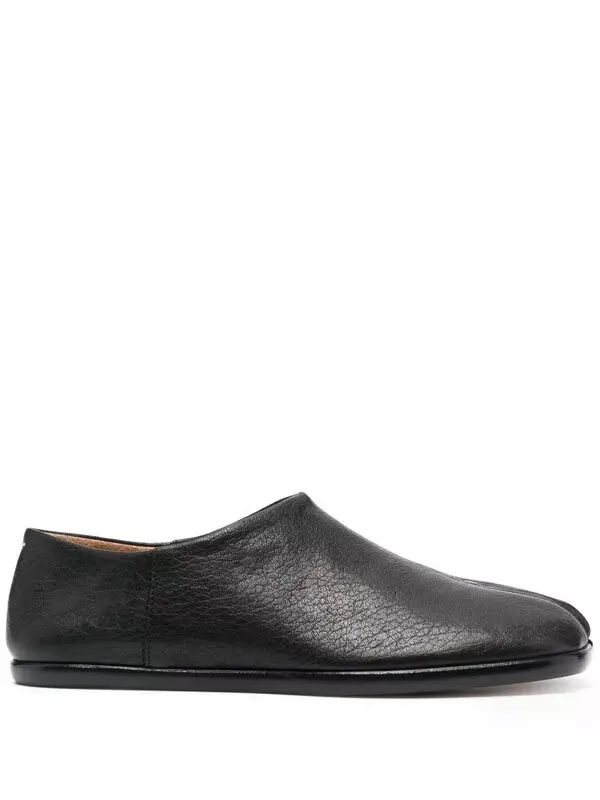 MAISON MARGIELA Tabi Slip-on Loafers - Black