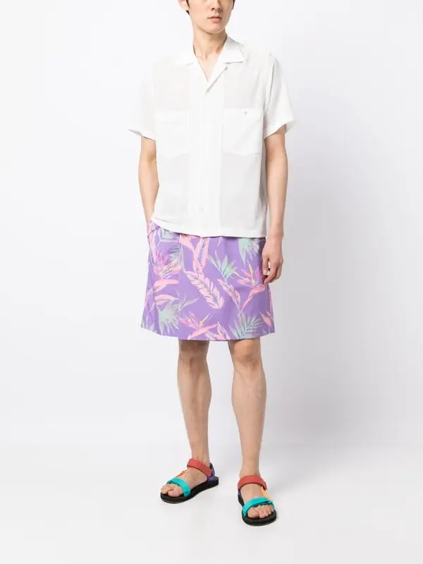 FUMITO GANRYU Botanical-print Shorts