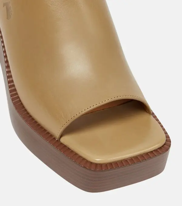 TOD'S Leather Mules