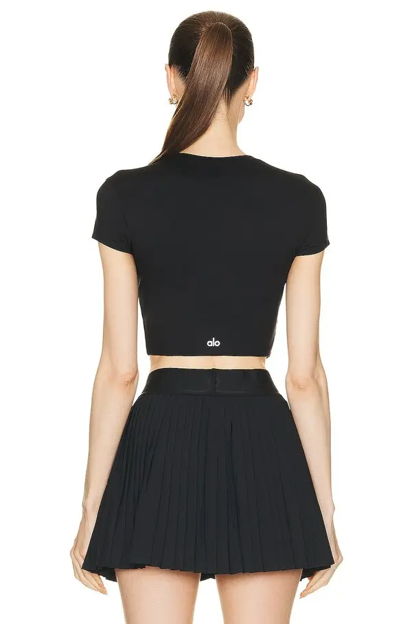 Alo Yoga Soft Crop Finesse Short Sleeve Top - Black | Editorialist