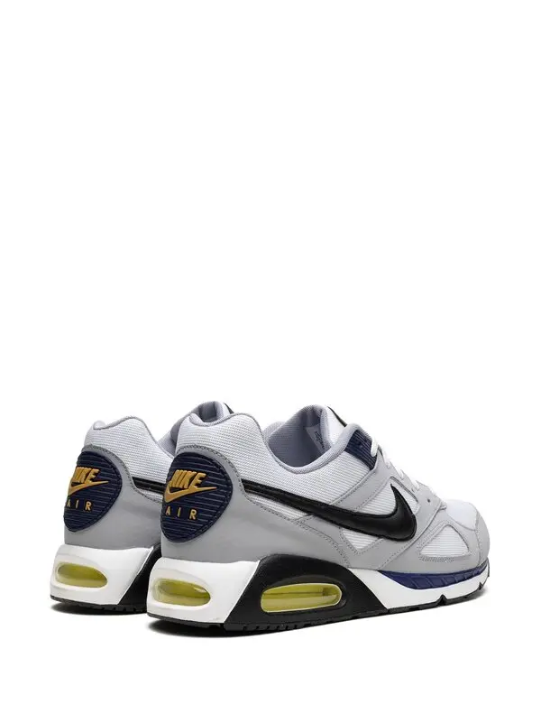 Nike Max Ivo Sneakers - White