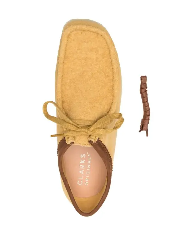 Clarks Wallabee Suede Derby Shoes - Neutrals