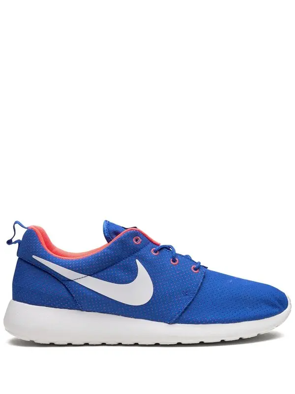 Nike Roshe One Sneakers
