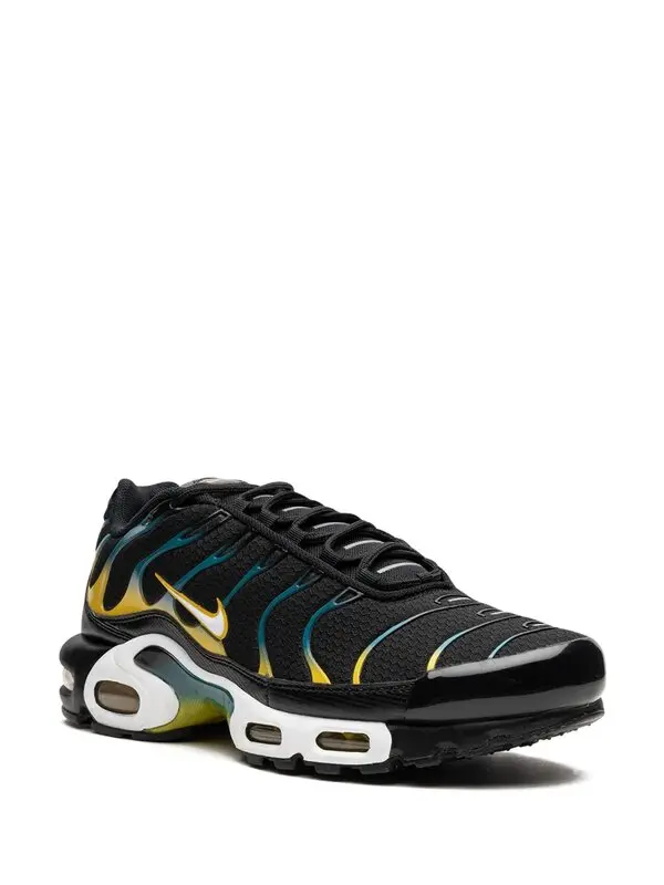 Nike Air Max Plus Sneakers