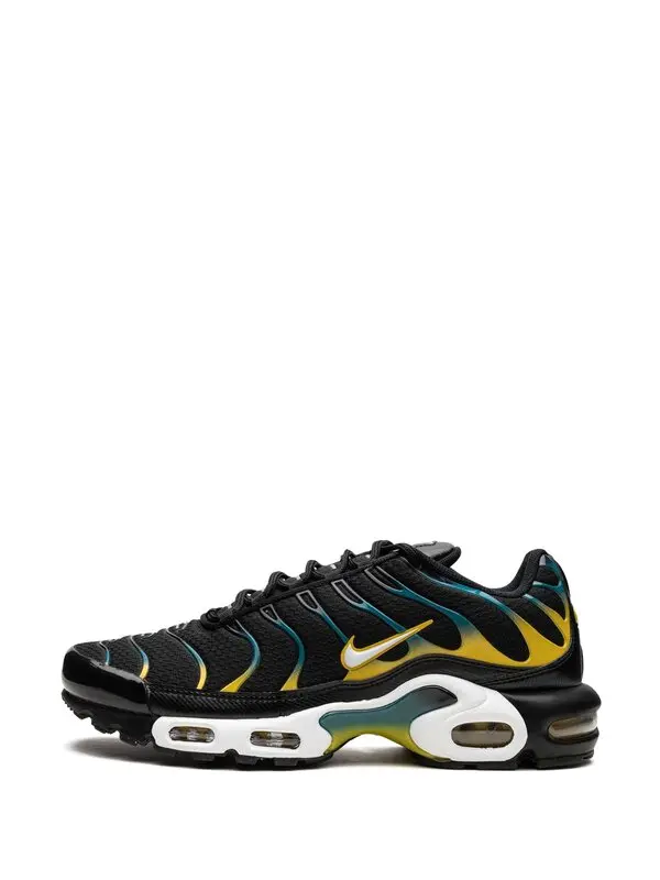 Nike Air Max Plus Sneakers