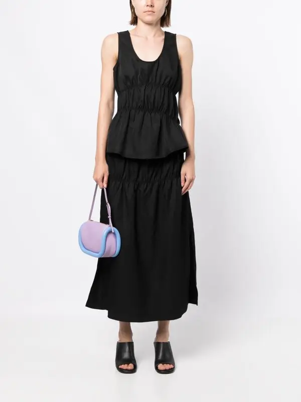 Goen.j Ruched Sleeveless Top - Black