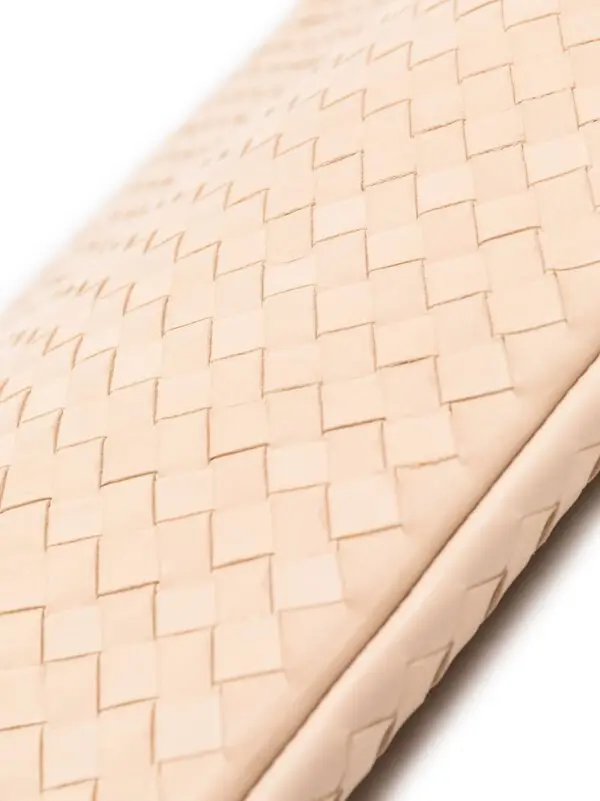 Dragon Diffusion Woven Leather Clutch Bag - Neutrals