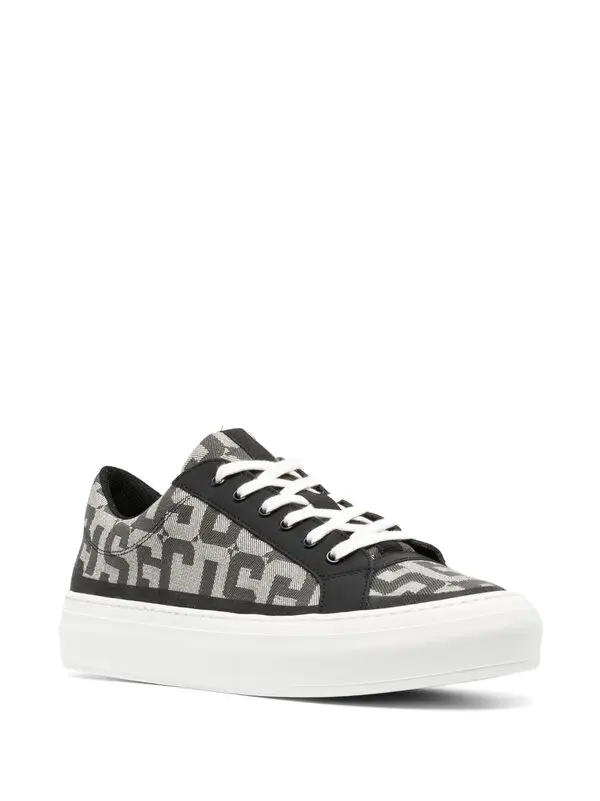Gcds Logo-print Low-top Sneakers