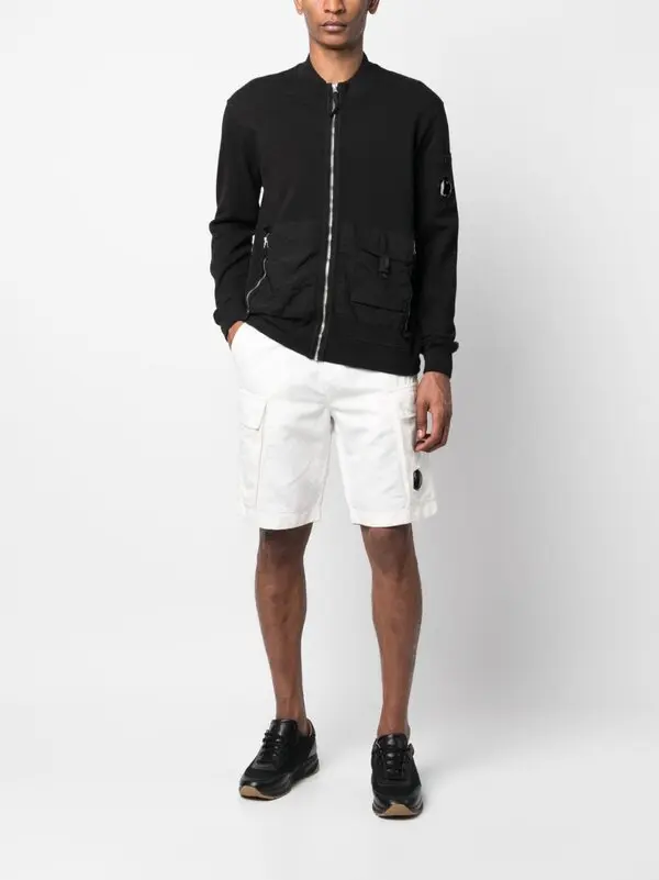 C.P. COMPANY Logo-plaque Cargo Shorts - White