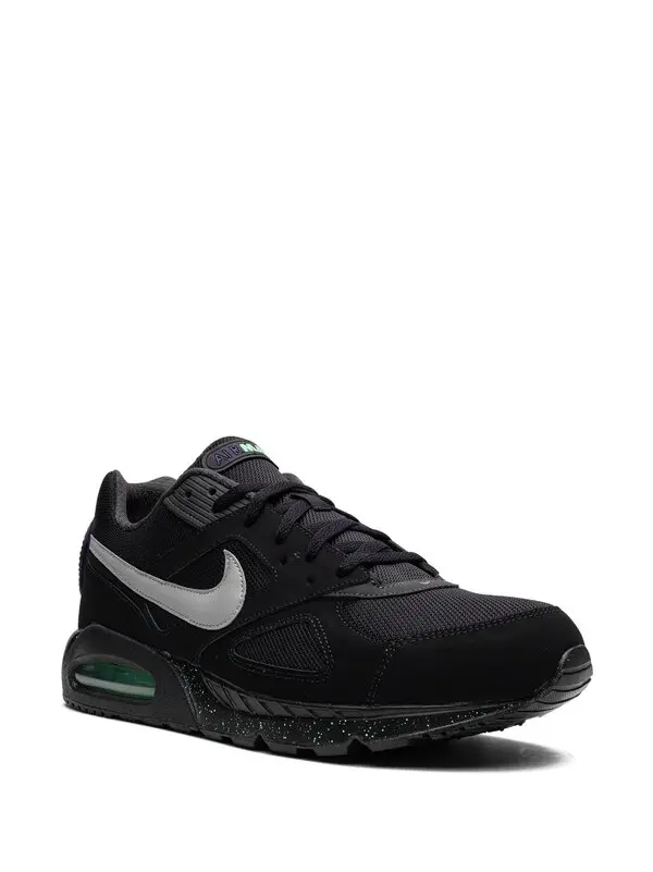 Nike Air Max Ivo Sneakers