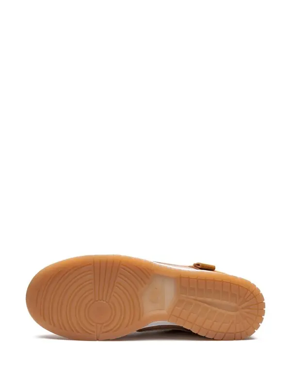 Nike Dunk Low Se Teddy Bear Praline Sneakers - Brown