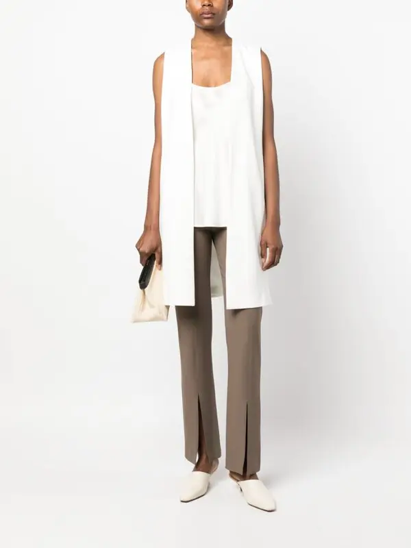 Lorena Antoniazzi Sleeveless V-neck Coat
