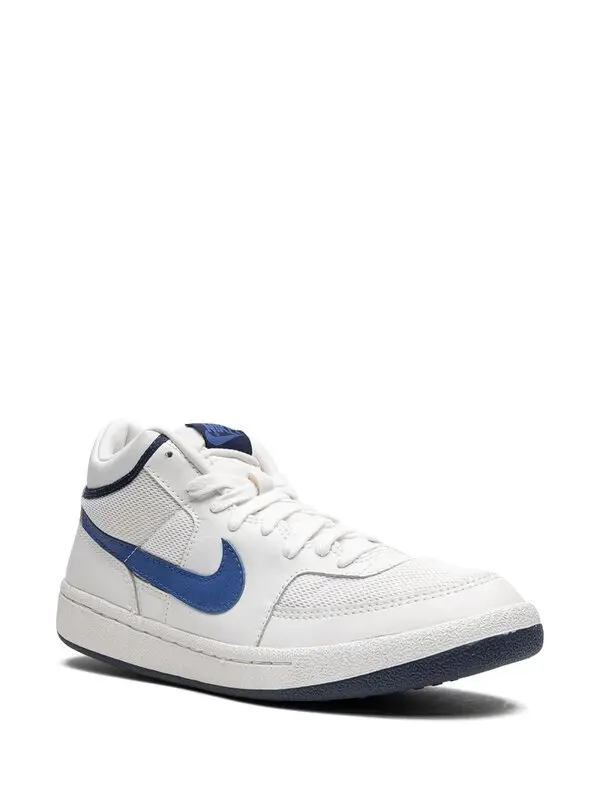 Nike Challenge Court Mid Sneakers - White