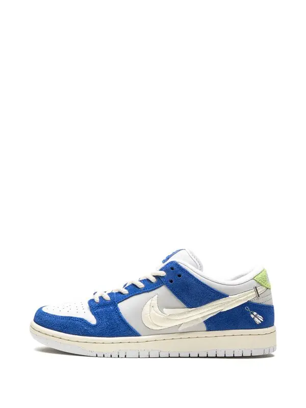 Nike X Fly Streetwear Sb Dunk Low Sneakers - White