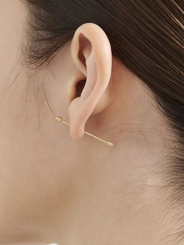 Shihara 18kt Yellow Twist Pin Earring