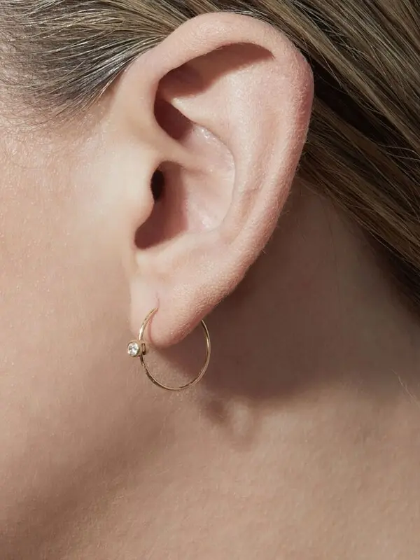 Shihara 18kt Yellow Diamond Single Hoop Earring