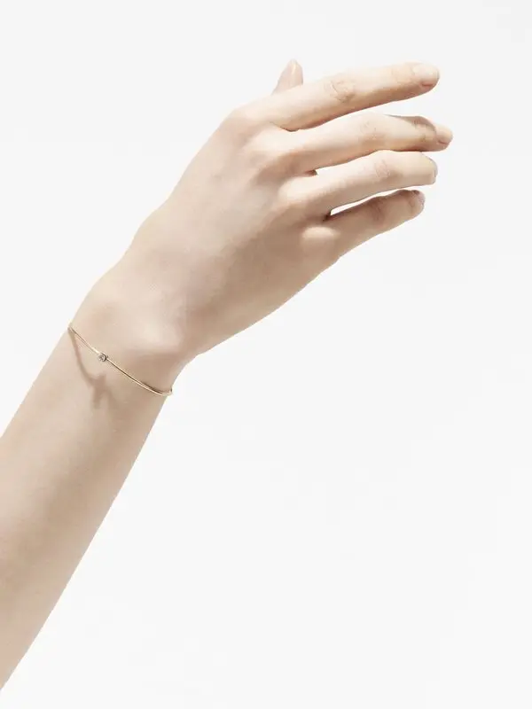 Shihara 18kt Yellow One Stone Diamond Bracelet