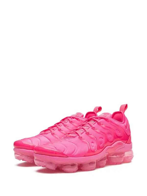 Nike Air Vapormax Plus Hyper Sneakers - Pink