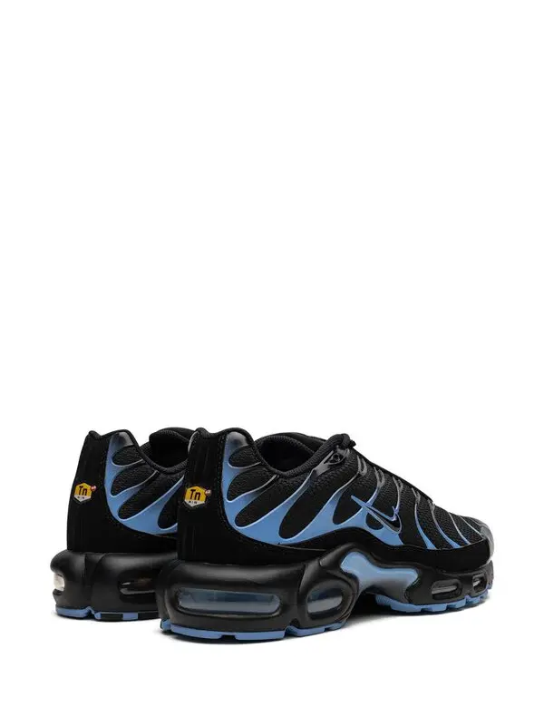Nike Air Max Plus Sneakers