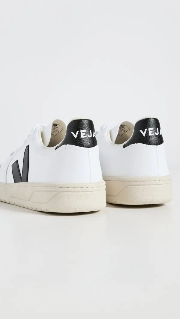 VEJA V-10 Cwl Sneakers - White/black