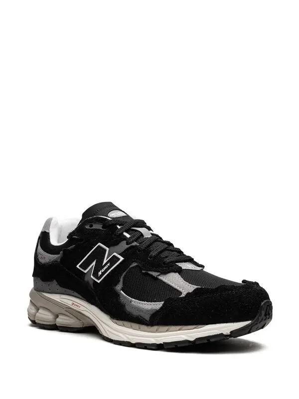 NEW BALANCE 2002r Protection Pack Sneakers - Black