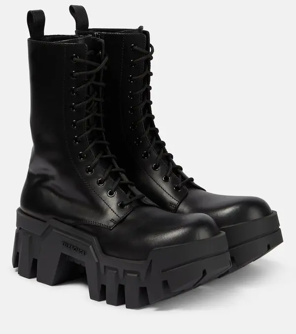 Balenciaga bulldozer boots 853871WCDA91080_F.jpg?v=2 main image 4