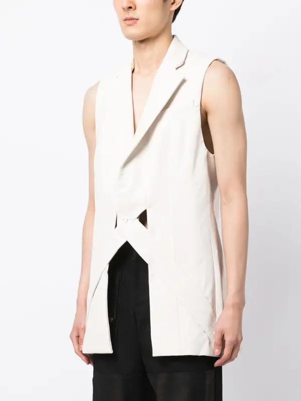 AV VATTEV Cut-out Sleeveless Gilet