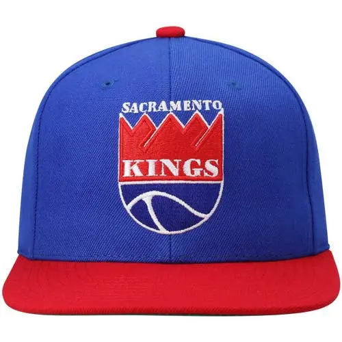 Mitchell & Ness Red Sacramento Kings Hardwood Classics Team Two-tone 2.0 Snapback Hat