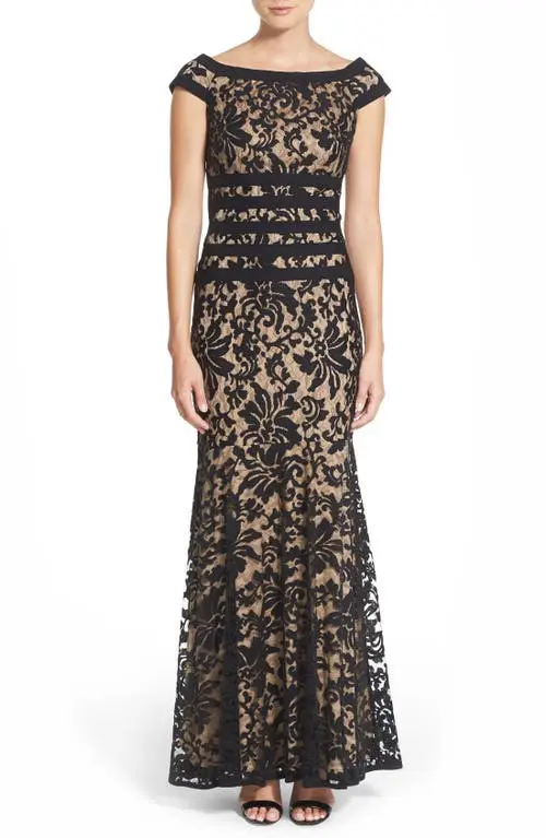Tadashi Shoji Textured Lace Mermaid Gown