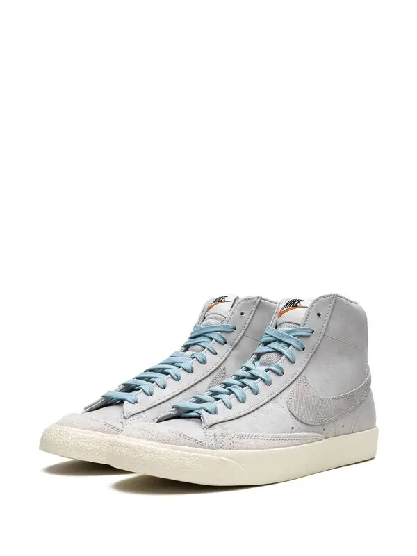 Nike Blazer Mid '77 Prm Sneakers - Green