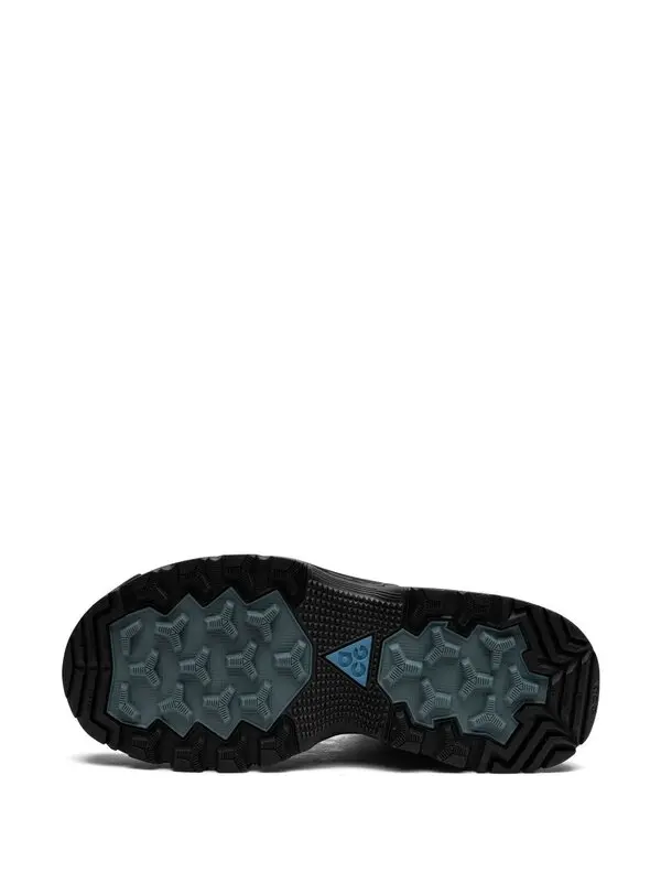 Nike Zoom Gaiadome Sneakers