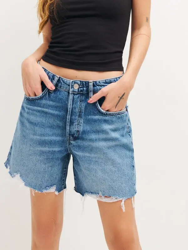 REFORMATION Raye Mid Rise 6" Jean Shorts Denim