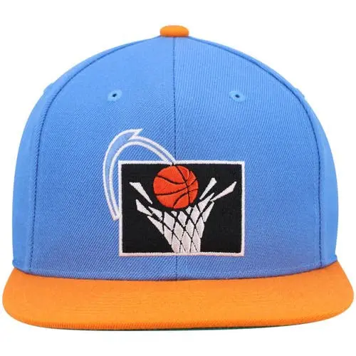 Mitchell & Ness Cleveland Cavaliers Hardwood Classics Team Two-tone 2.0 Snapback Hat