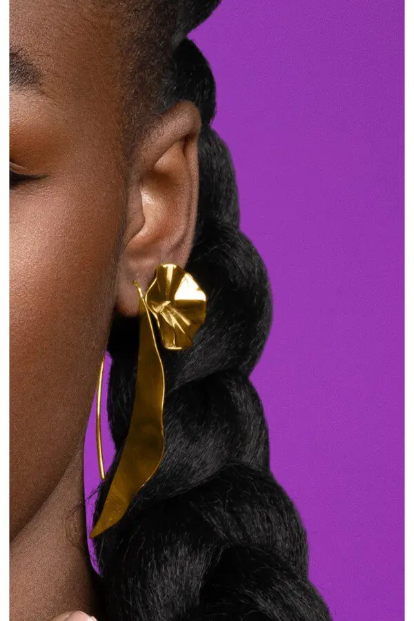 SOKO Bidu Wave Threader Earrings