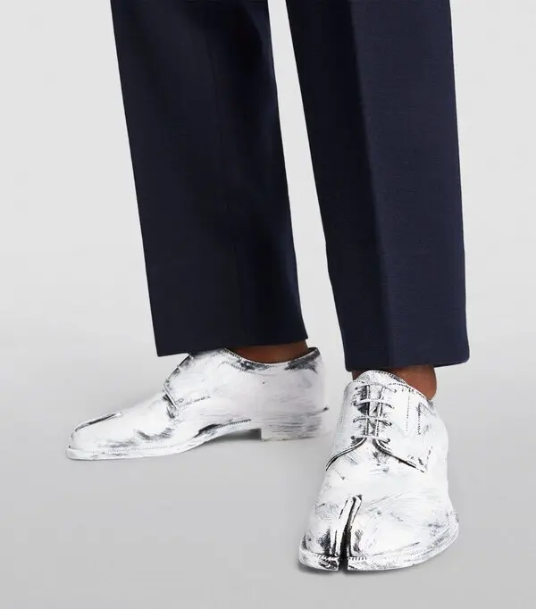 MAISON MARGIELA Paint-effect Tabi Oxford Shoes