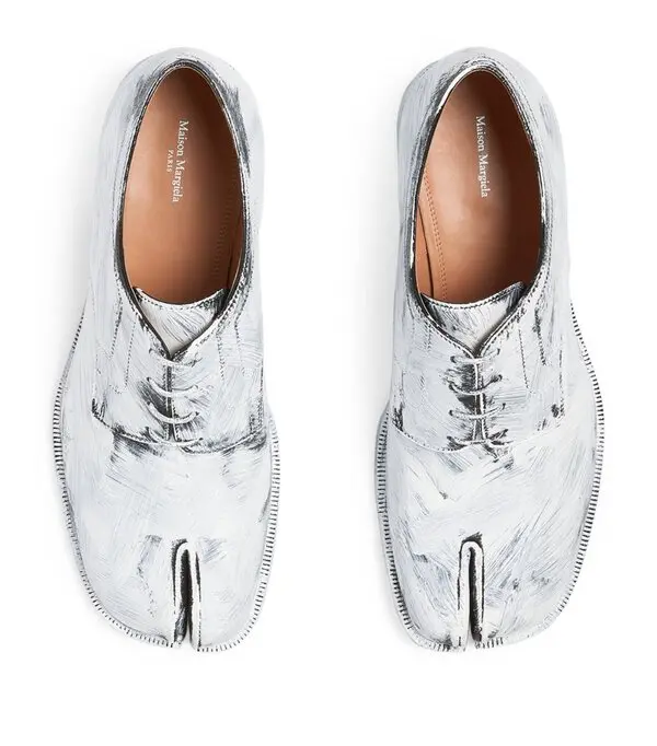 MAISON MARGIELA Paint-effect Tabi Oxford Shoes