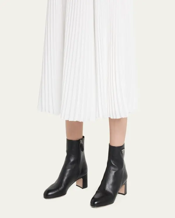 Prada Leather Ankle Booties - Nero