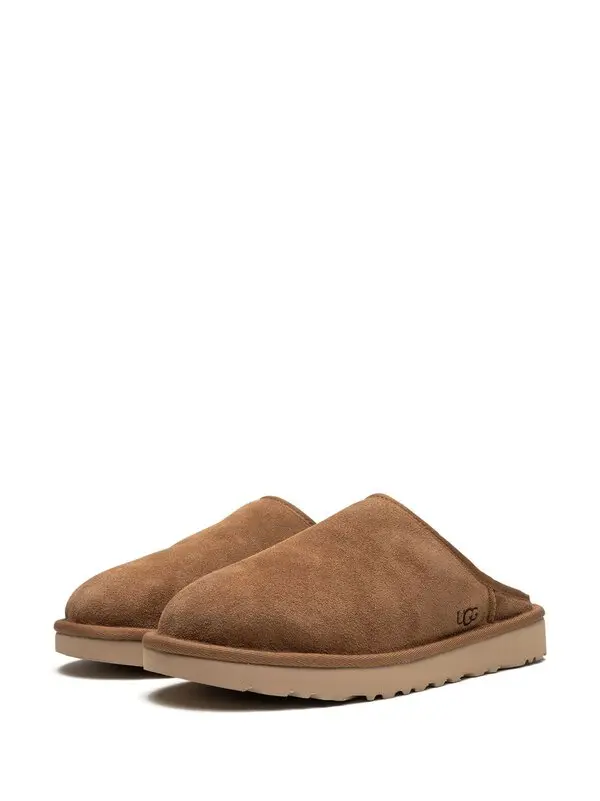 UGG Classic Slip-on Slippers - Brown
