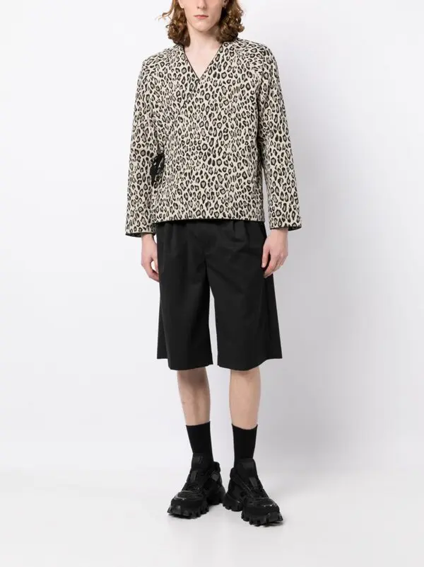 CLOT Leopard-print V-neck Shirt