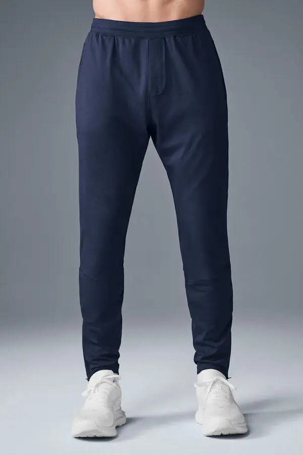 Alo Yoga Conquer React Performance Pant - Navy