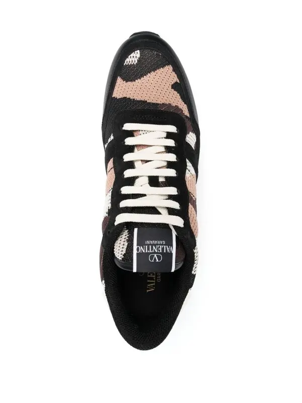 Valentino Garavani Camouflage Rockrunner Low-top Sneakers - Black
