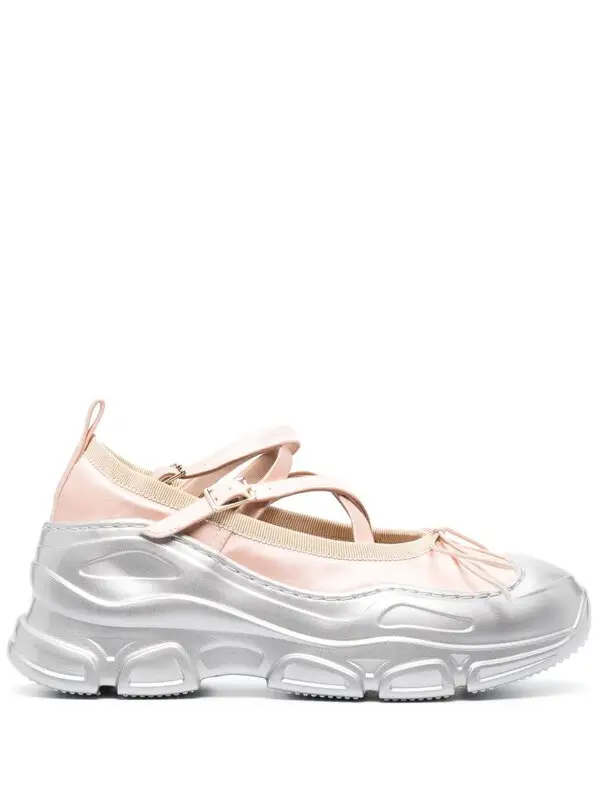 Simone Rochaシモーネロシャ Trek Ballerina スニーカー Simone Rocha Mesh Buckle Tracker Ballerina Sneakers - Bergdorf Goodman